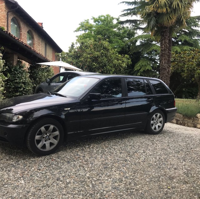 Englishman in Italy | An Englishman and an Italian / English Dictionary